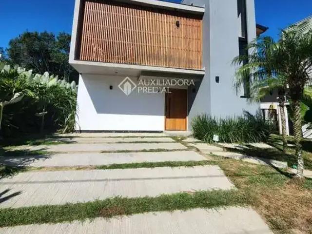 Casa / Sobrado para Venda em Garopaba/SC Praia da Gamboa 4 Quartos