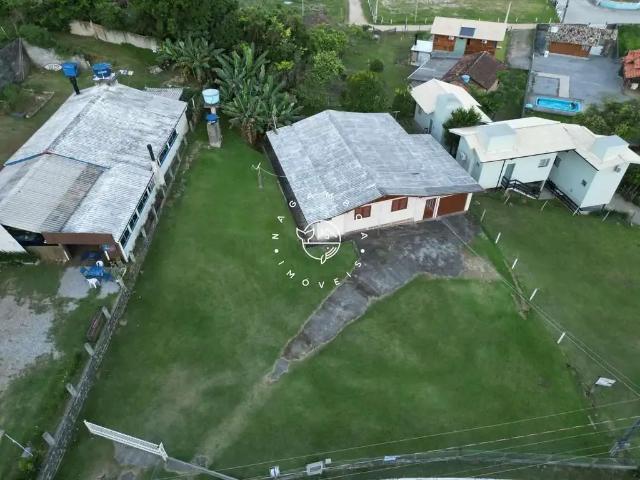 Casa / Sobrado para Venda em Garopaba/SC Praia da Gamboa 4 Quartos