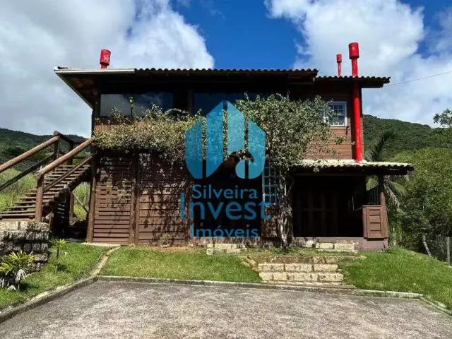 Casa / Sobrado para Venda em Garopaba/SC Siriú 4 Quartos