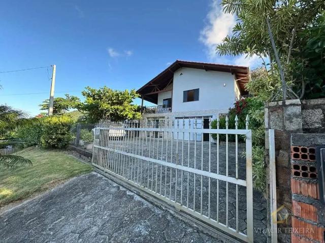 Casa / Sobrado para Venda em Garopaba/SC Siriú 5 Quartos