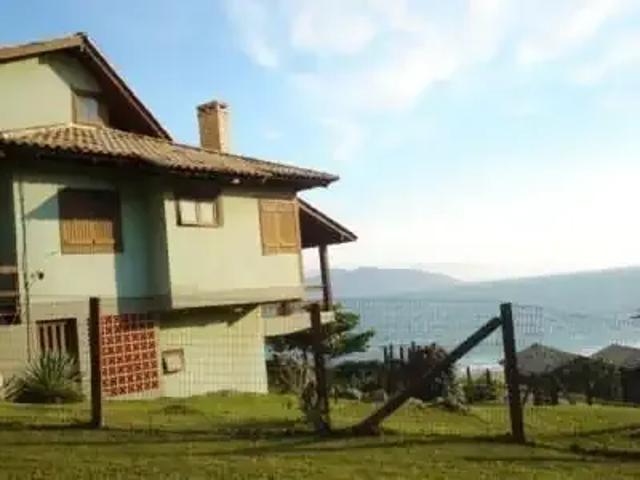 Casa / Sobrado para Venda em Garopaba/SC Vigia 8 Quartos