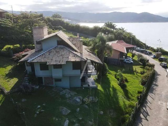 Casa / Sobrado para Venda em Garopaba/SC Vigia 8 Quartos