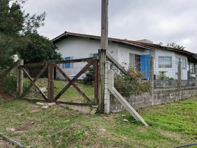 Casa / Sobrado para Venda em Garopaba/SC Vilage 2 Quartos