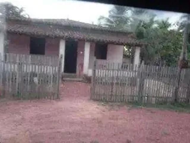 Casa / Sobrado para Venda em Garrafão do Norte/PA Centro 3 Quartos