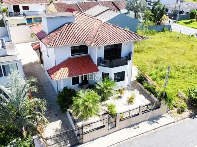 Casa / Sobrado para Venda em Gaspar/SC Bela Vista 3 Quartos