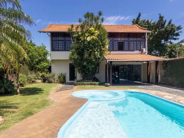 Casa / Sobrado para Venda em Gaspar/SC Bela Vista 4 Quartos