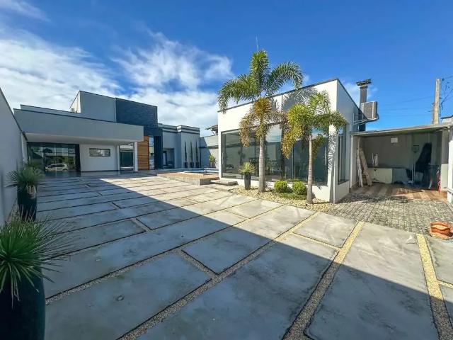 Casa / Sobrado para Venda em Gaspar/SC Figueira 4 Quartos