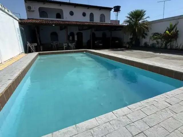 Casa / Sobrado para Venda em Goiânia/GO Cidade Jardim 4 Quartos