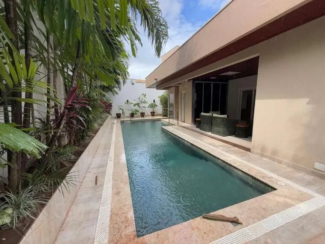 Casa / Sobrado para Venda em Goiânia/GO Alphaville Flamboyant Residencial Araguaia 4 Quartos