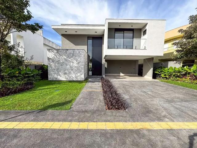 Casa / Sobrado para Venda em Goiânia/GO Alphaville Flamboyant Residencial Araguaia 5 Quartos