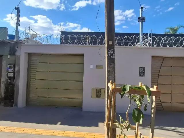 Casa / Sobrado para Venda em Goiânia/GO Boa Vista 2 Quartos