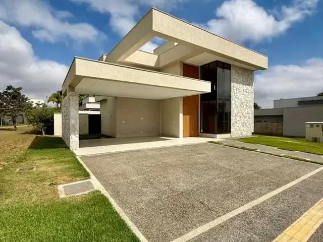 Casa / Sobrado para Venda em Goiânia/GO Fazenda Vau das Pombas 4 Quartos