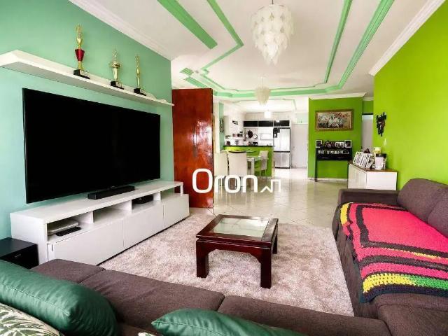 Casa / Sobrado para Venda em Goiânia/GO Jardim Mariliza 3 Quartos