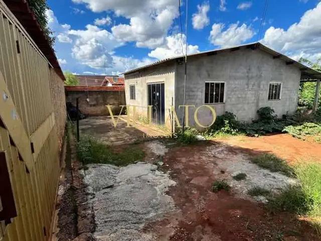 Casa / Sobrado para Venda em Goiânia/GO Jardim Mariliza 3 Quartos