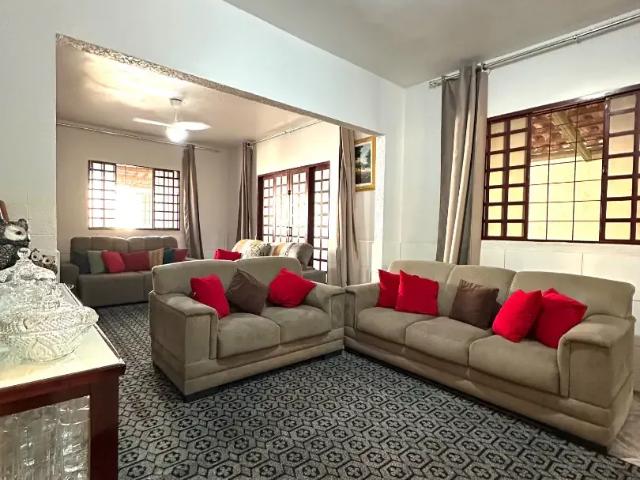 Casa / Sobrado para Venda em Goiânia/GO Jardim Novo Mundo 3 Quartos