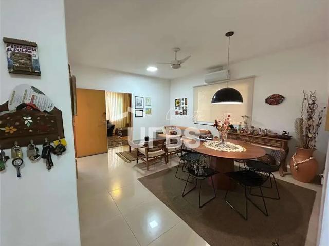 Casa / Sobrado para Venda em Goiânia/GO Jardim Atlântico 4 Quartos