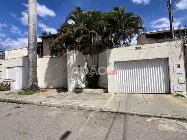 Casa / Sobrado para Venda em Goiânia/GO Jardim Atlântico 4 Quartos