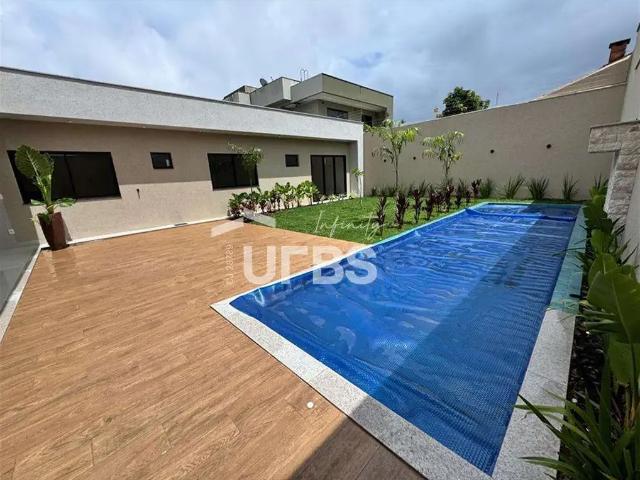 Casa / Sobrado para Venda em Goiânia/GO Jardim Atlântico 4 Quartos