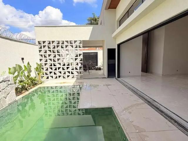 Casa / Sobrado para Venda em Goiânia/GO Jardim Atlântico 4 Quartos