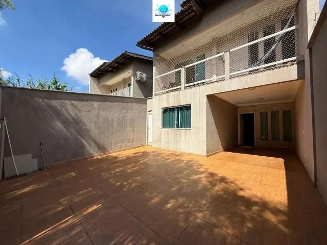 Casa / Sobrado para Venda em Goiânia/GO Jardim Atlântico 5 Quartos