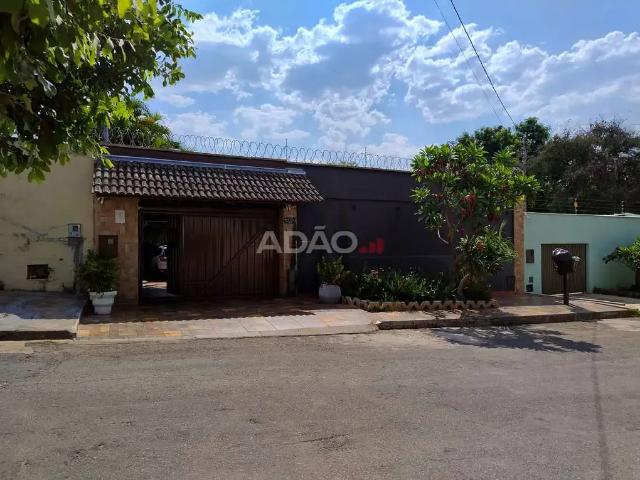 Casa / Sobrado para Venda em Goiânia/GO Jardim Atlântico 6 Quartos