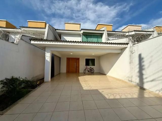 Casa / Sobrado para Venda em Goiânia/GO Jardim Atlântico 3 Quartos