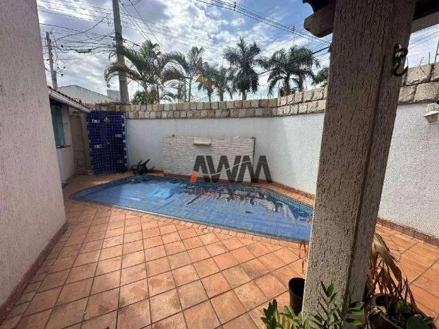 Casa / Sobrado para Venda em Goiânia/GO Jardim América 3 Quartos