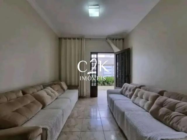Casa / Sobrado para Venda em Goiânia/GO Jardim América 3 Quartos