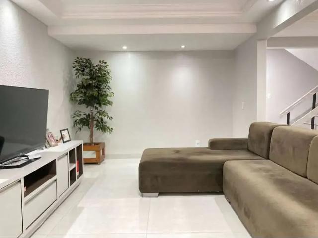 Casa / Sobrado para Venda em Goiânia/GO Jardim América 4 Quartos