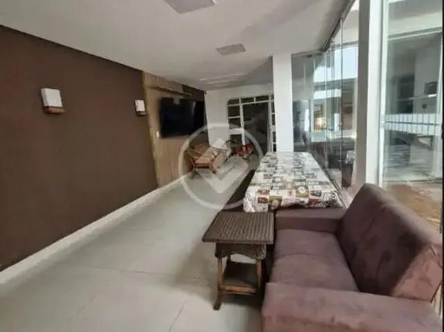 Casa / Sobrado para Venda em Goiânia/GO Jardim América 5 Quartos