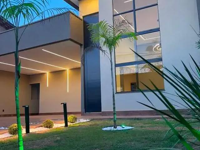 Casa / Sobrado para Venda em Goiânia/GO Jardim Balneário Meia Ponte 3 Quartos