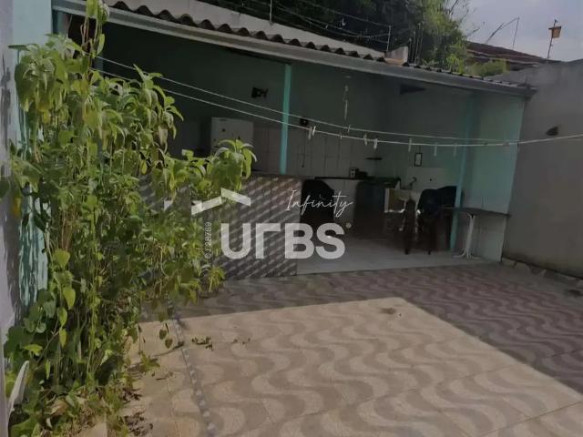 Casa / Sobrado para Venda em Goiânia/GO Jardim Balneário Meia Ponte 3 Quartos
