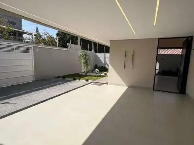Casa / Sobrado para Venda em Goiânia/GO Jardim Europa 4 Quartos