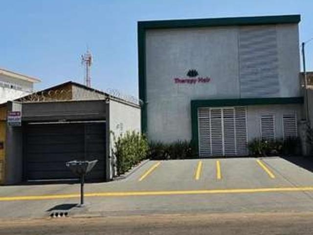 Casa / Sobrado para Venda em Goiânia/GO Jardim Europa 4 Quartos