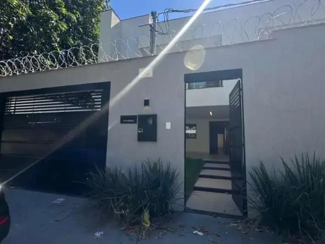 Casa / Sobrado para Venda em Goiânia/GO Jardim Europa 4 Quartos