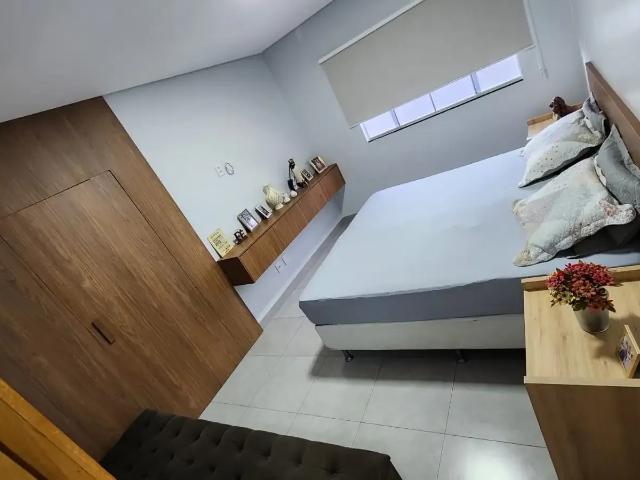 Casa / Sobrado para Venda em Goiânia/GO Jardim Europa 4 Quartos