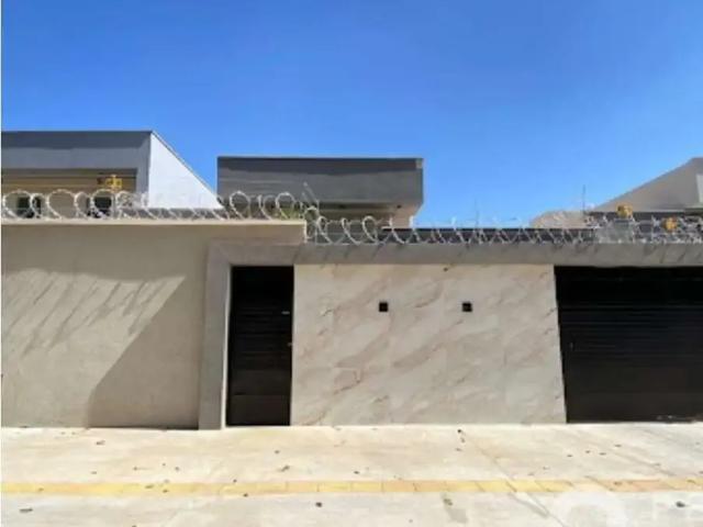 Casa / Sobrado para Venda em Goiânia/GO Jardim Itaipu 3 Quartos
