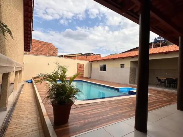 Casa / Sobrado para Venda em Goiânia/GO Jardim Petrópolis 3 Quartos