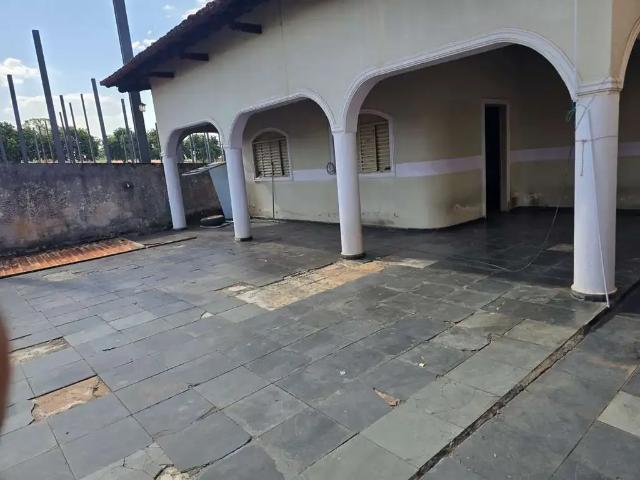 Casa / Sobrado para Venda em Goiânia/GO Jardim Petrópolis 4 Quartos
