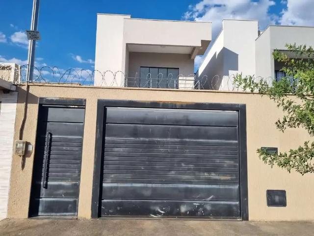 Casa / Sobrado para Venda em Goiânia/GO Jardim Planalto 3 Quartos