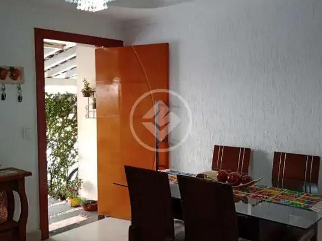 Casa / Sobrado para Venda em Goiânia/GO Jardim Planalto 3 Quartos