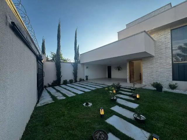 Casa / Sobrado para Venda em Goiânia/GO Jardim Presidente 3 Quartos