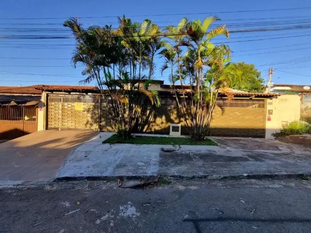 Casa / Sobrado para Venda em Goiânia/GO Jardim Presidente 3 Quartos