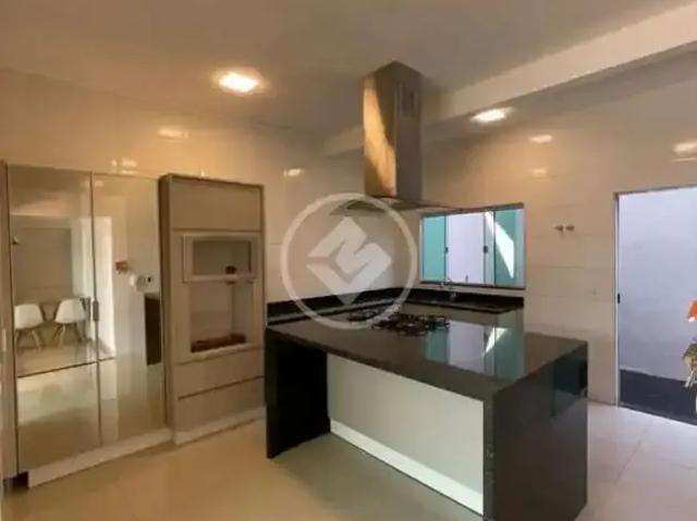 Casa / Sobrado para Venda em Goiânia/GO Jardim Presidente 3 Quartos