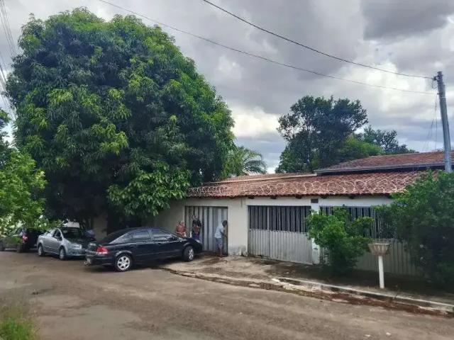 Casa / Sobrado para Venda em Goiânia/GO Jardim São José 4 Quartos