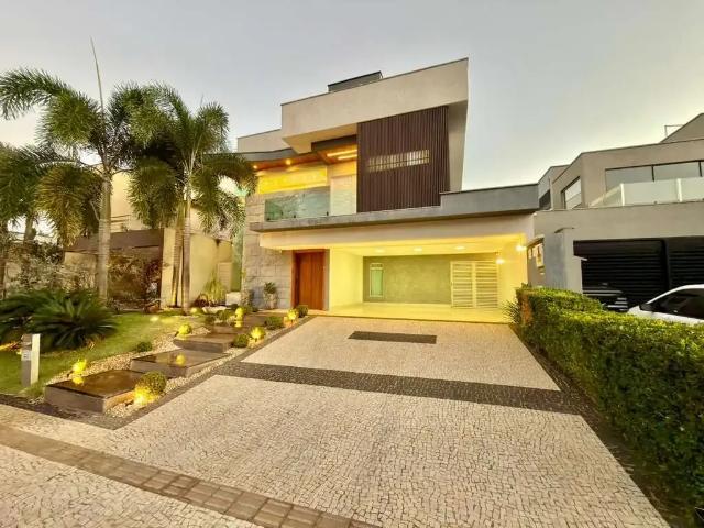 Casa / Sobrado para Venda em Goiânia/GO Jardins Valência 4 Quartos