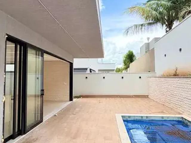 Casa / Sobrado para Venda em Goiânia/GO Jardins Valência 5 Quartos