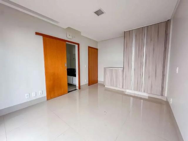 Casa / Sobrado para Venda em Goiânia/GO Jardins Valência 3 Quartos