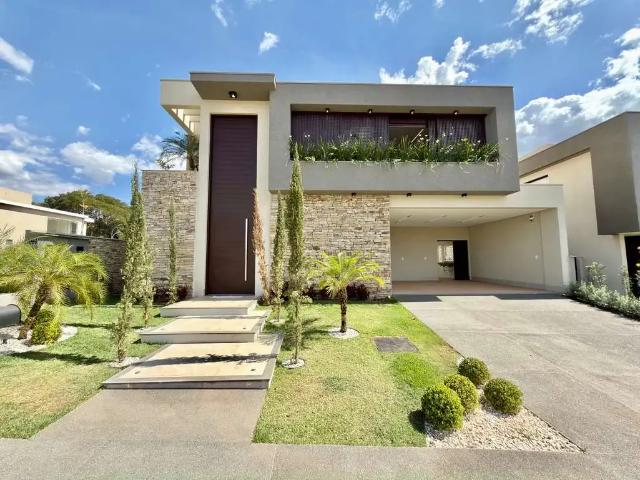 Casa / Sobrado para Venda em Goiânia/GO Jardins França 4 Quartos