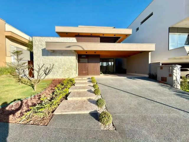 Casa / Sobrado para Venda em Goiânia/GO Jardins Itália 4 Quartos